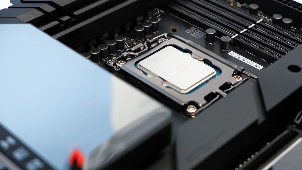 Intel CPU crashes: what you need to know—Intel explains the root cause ...