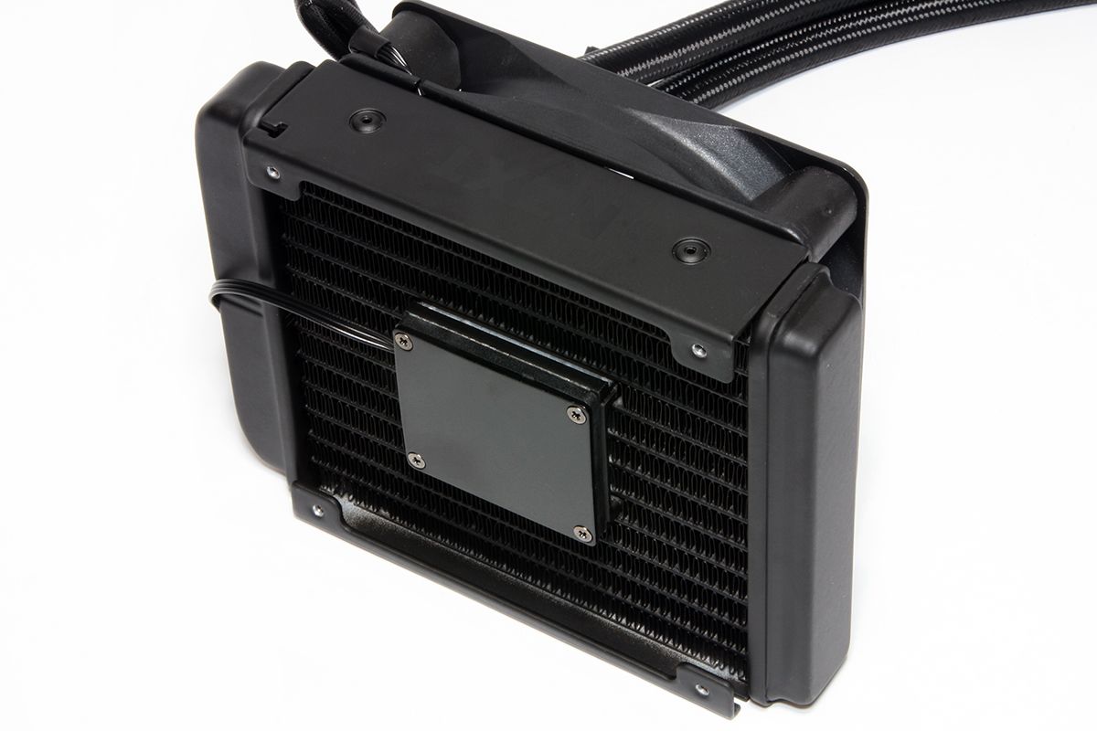 NZXT's M22 120 Compact AIO Review - Tom's Hardware | Tom's Hardware