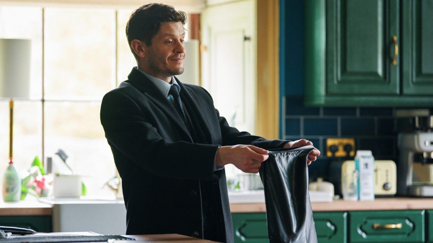 Wolf episode 1 recap: Trouble at the Anchor-Ferrers place | What to Watch