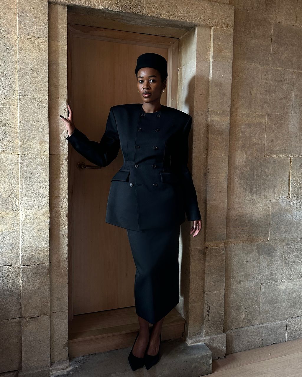 11 Wealthy Outfit Ideas If Giving Rich Is Your 2025 Style Goal | Who ...