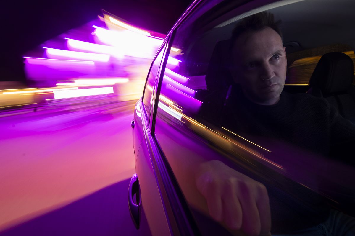 Capture artistic automotive portraits with beautiful blurred motion ...