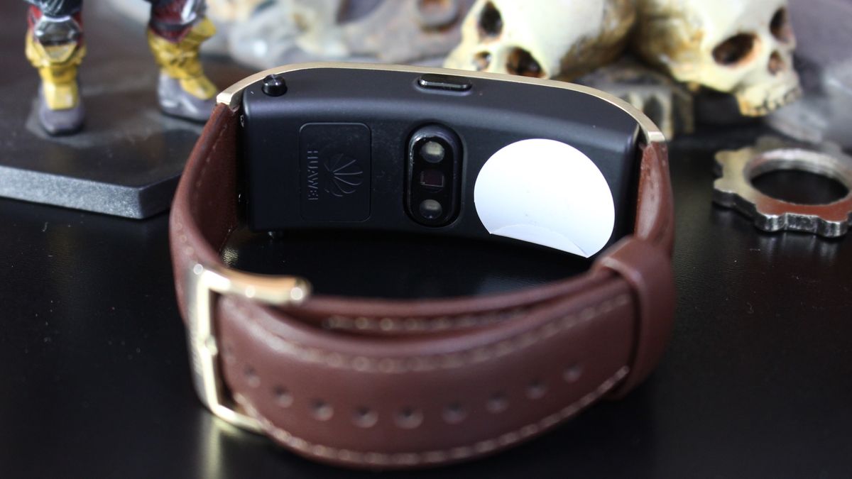 Fitness tracker, app and verdict - Huawei Talkband B5 review - Page 3 ...