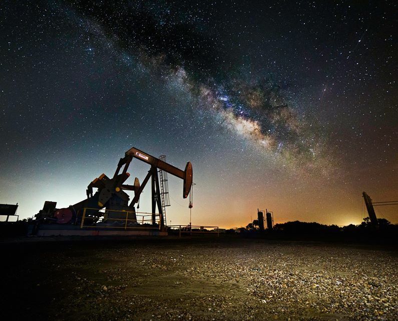Stars and Oil: Milky Way Shines Over Texas Oilfield (Photo) | Space