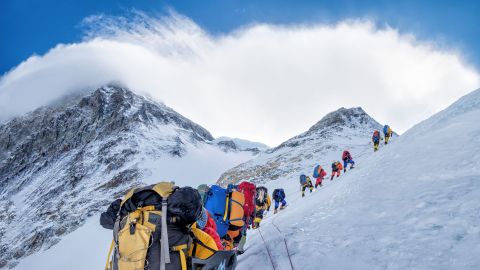 What is the death zone on the world’s highest mountains? | Advnture