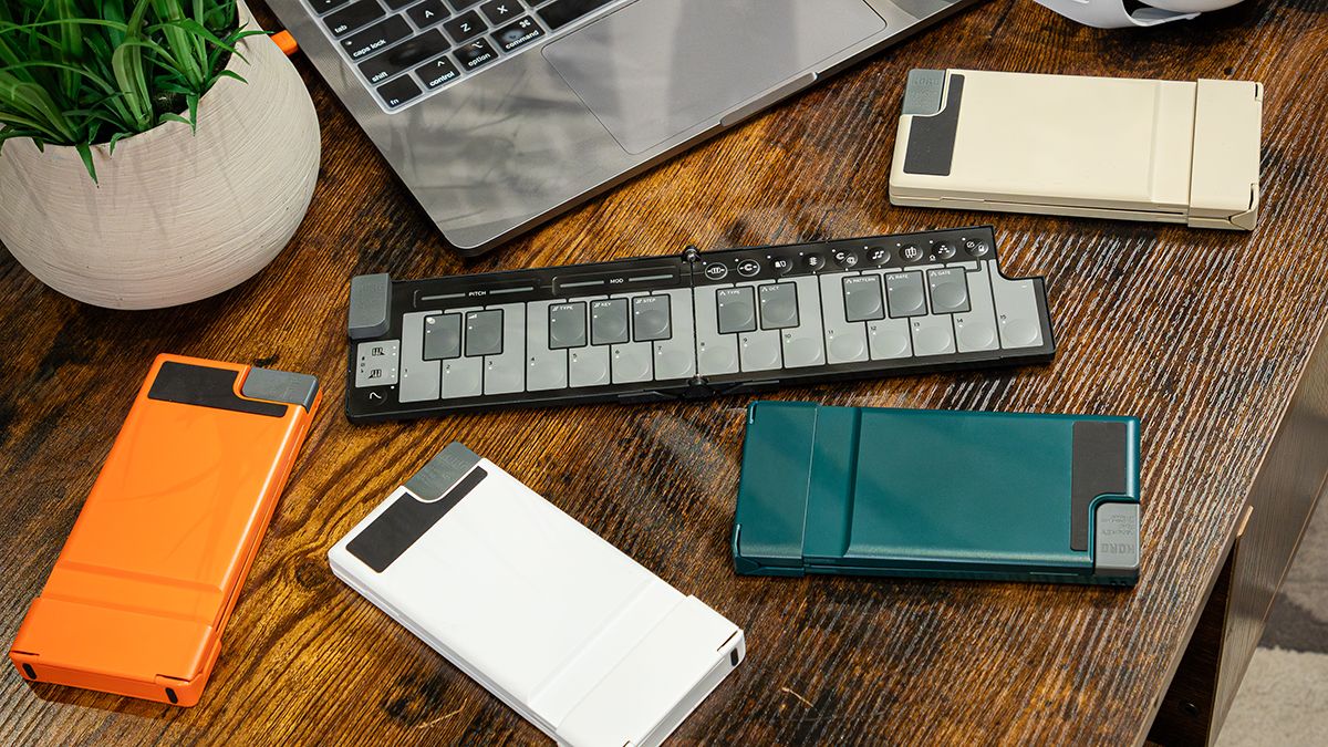 “As mobile as your smartphone”: Is Korg’s NanoKey Fold the most ...