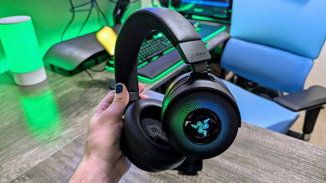 Razer's vibrating headphones have returned with more class, style, and ...