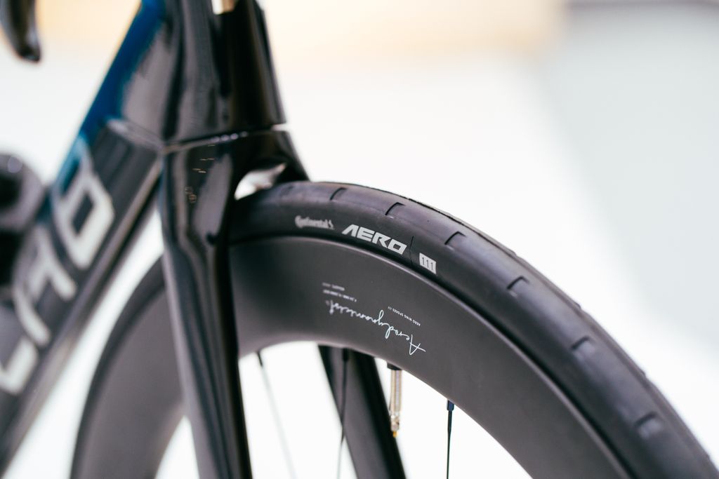 More aero but slower rolling; does the Continental Aero 111 front tyre ...