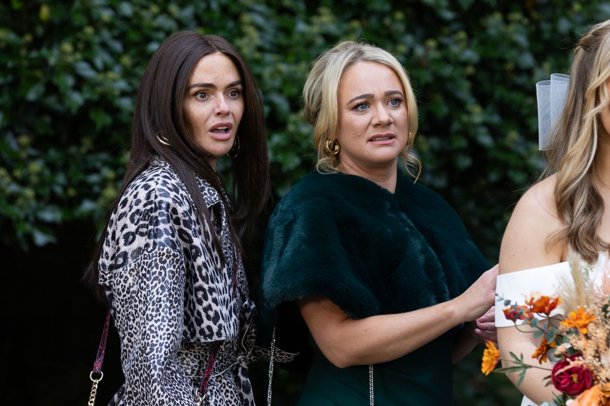 Hollyoaks spoilers: Peri Lomax's wedding takes a sick turn | What to Watch