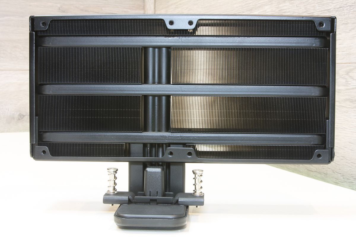 Ice Giant Prosiphon Elite Review: Catch the Biggest Air | Tom's Hardware
