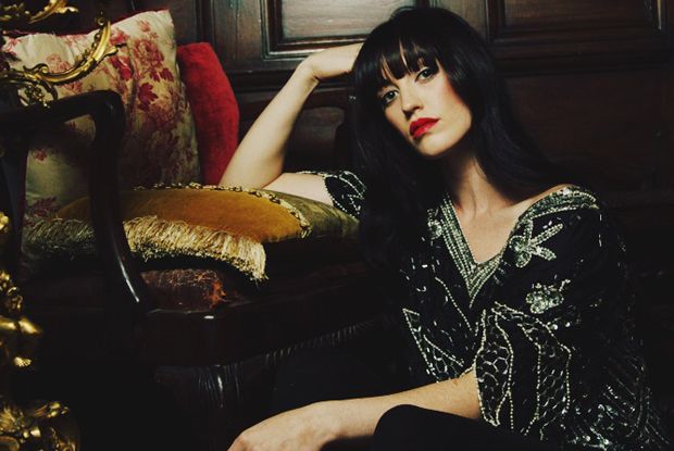 Alanna Clarke Shares Her Acoustic "Heartstrings" — Exclusive Video ...