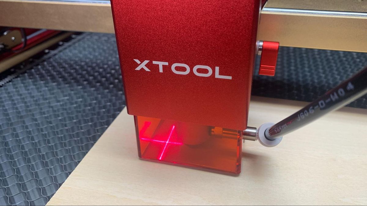 xTool D1 Pro 20 W Review: Premium Laser for Entrepreneurs | Tom's Hardware