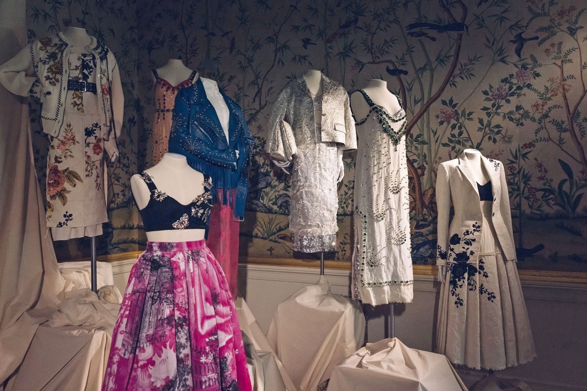 'She adored Elvis and wore slippers with his face printed on them': How ...