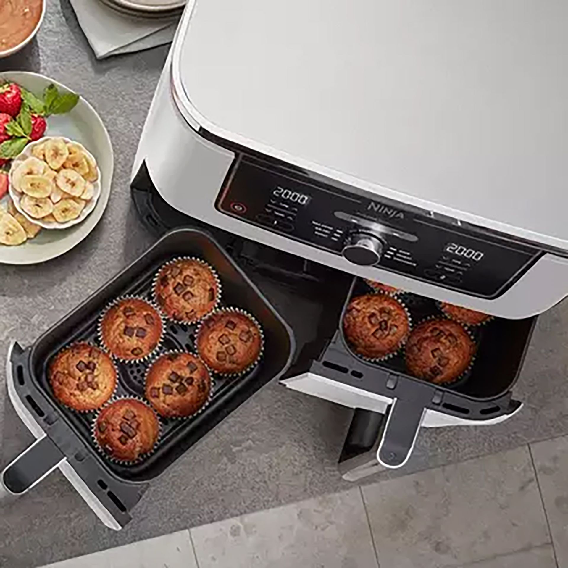 Ninja has released its iconic dual-zone air fryer in a new colourway ...