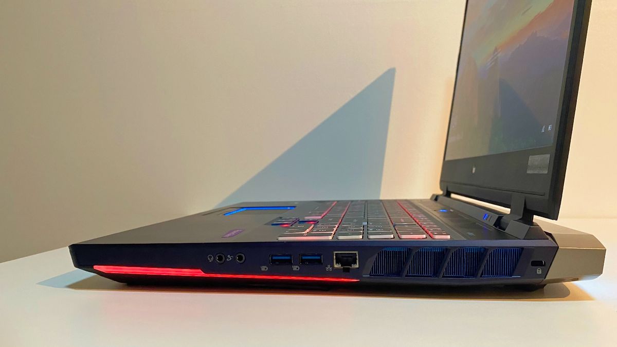 Acer Predator Helios 500 hands-on review | Laptop Mag