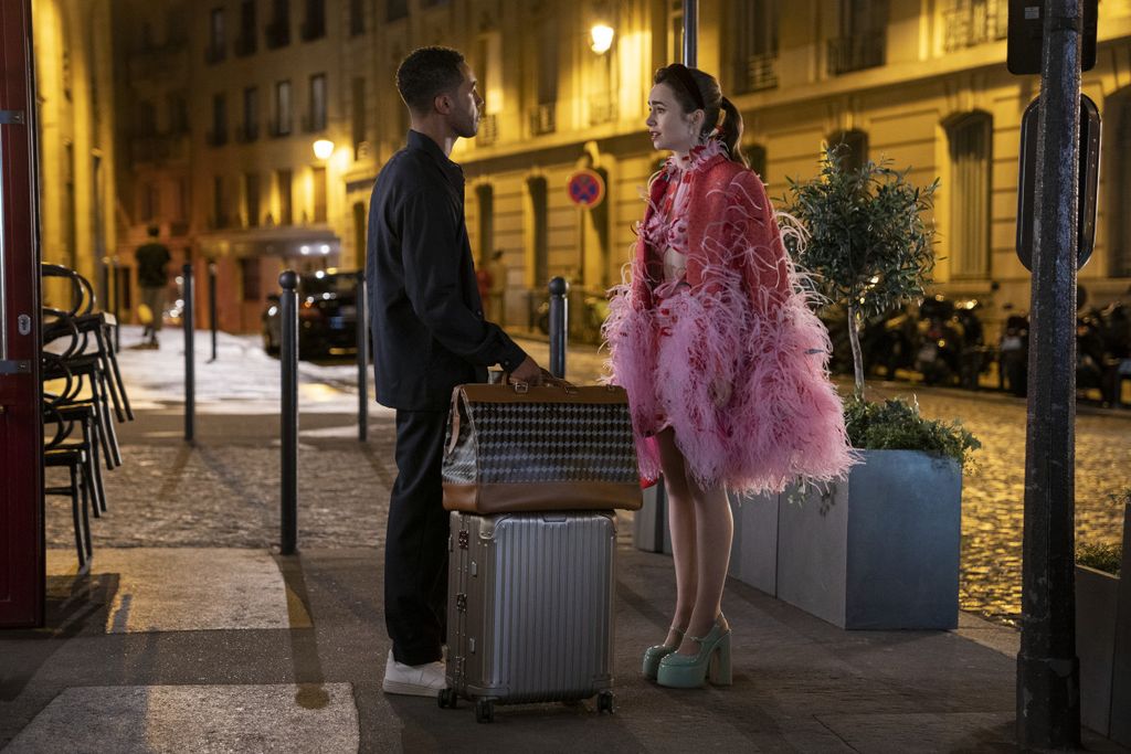 The 28 Best Romantic TV Shows on Netflix | Marie Claire