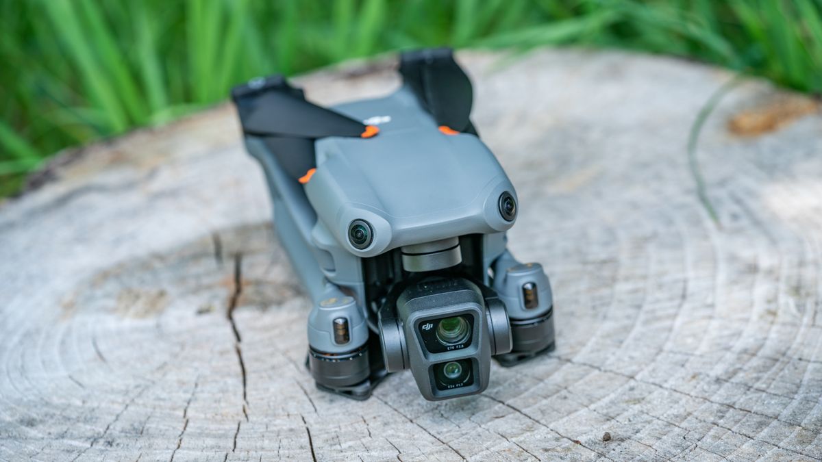 DJI Air 3 review: a nifty dual-camera drone | TechRadar