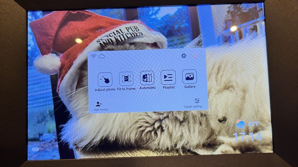 Aeezo Portrait 10.1-inch digital photo frame review: cheap but ...