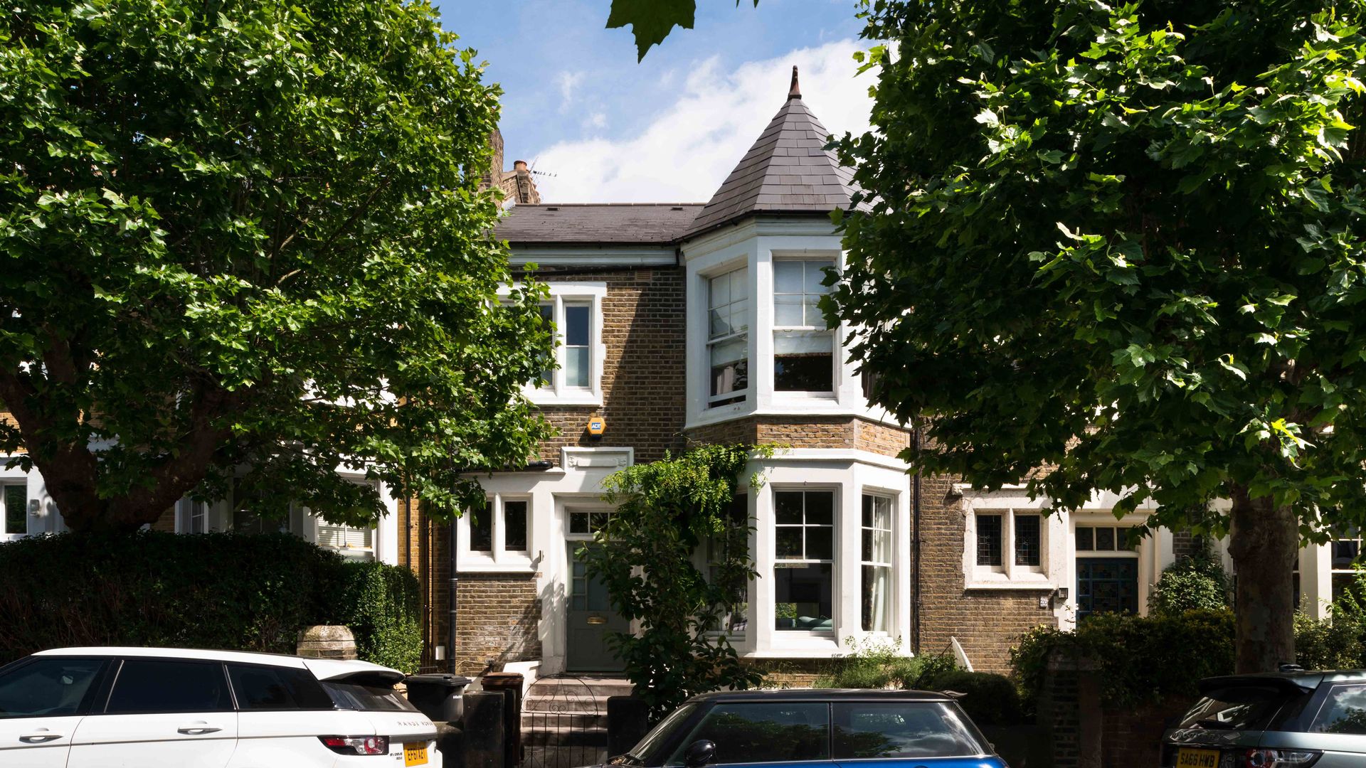 How to replace the roof on a terraced house, plus costs | Ideal Home