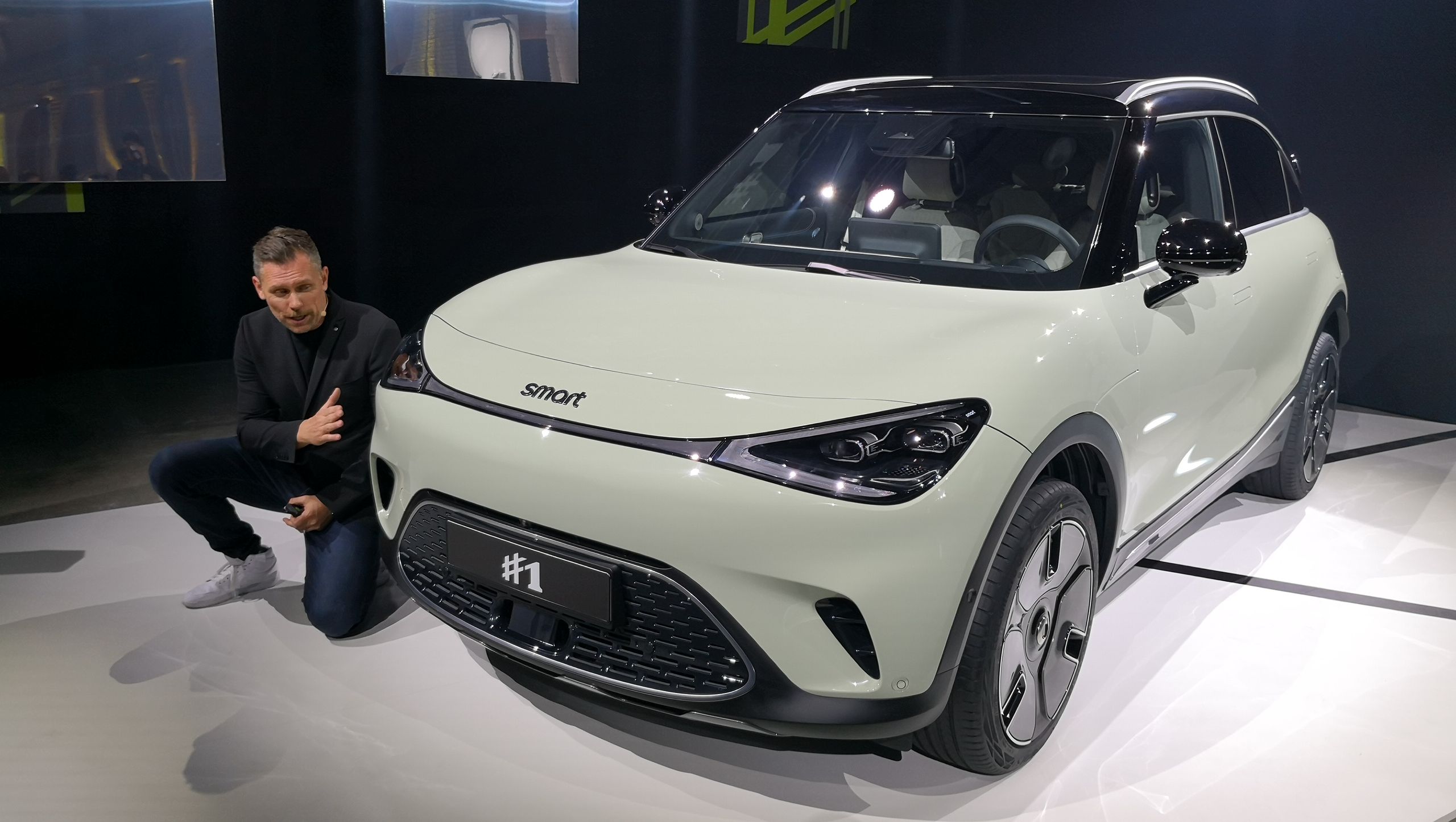 Meet Smart #1 — Mercedes just reinvented the Smart car as an electric ...