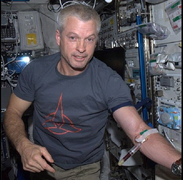 NASA Astronaut Beams First Instagram Photo from Space | Space