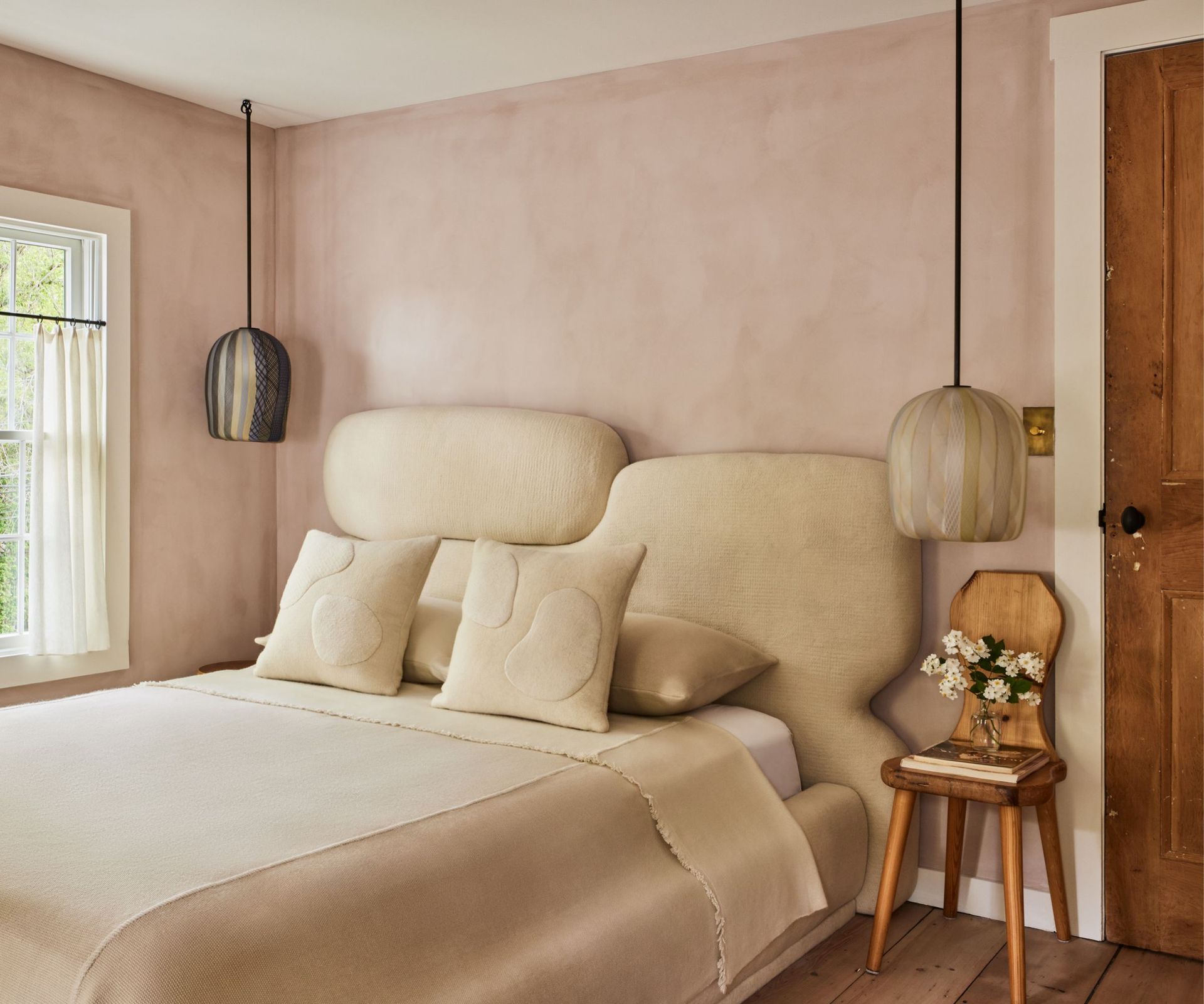 Monastic bed-making is the new way to do minimalism in 2024 | Homes and ...