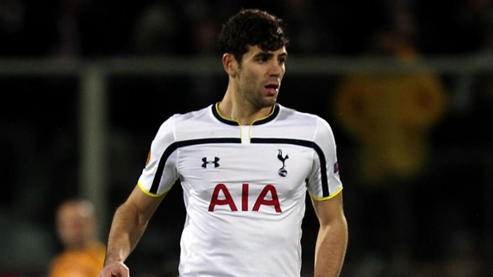 Tottenhan loan Fazio back to Sevilla | FourFourTwo