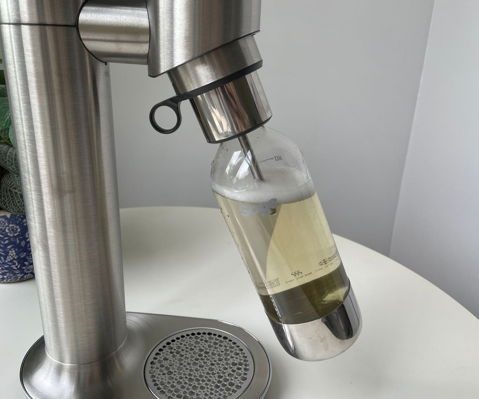 Breville InFizz review: for sparkling water, juice and more | Homes and ...