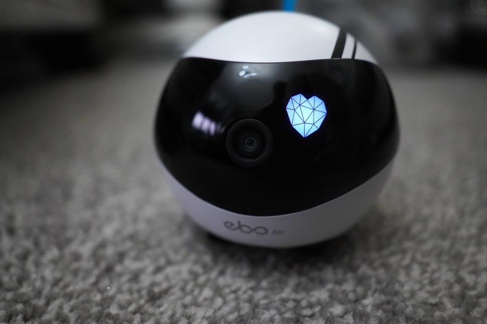 Enabot EBO Air review: An adorable robot pet camera | Digital Camera World
