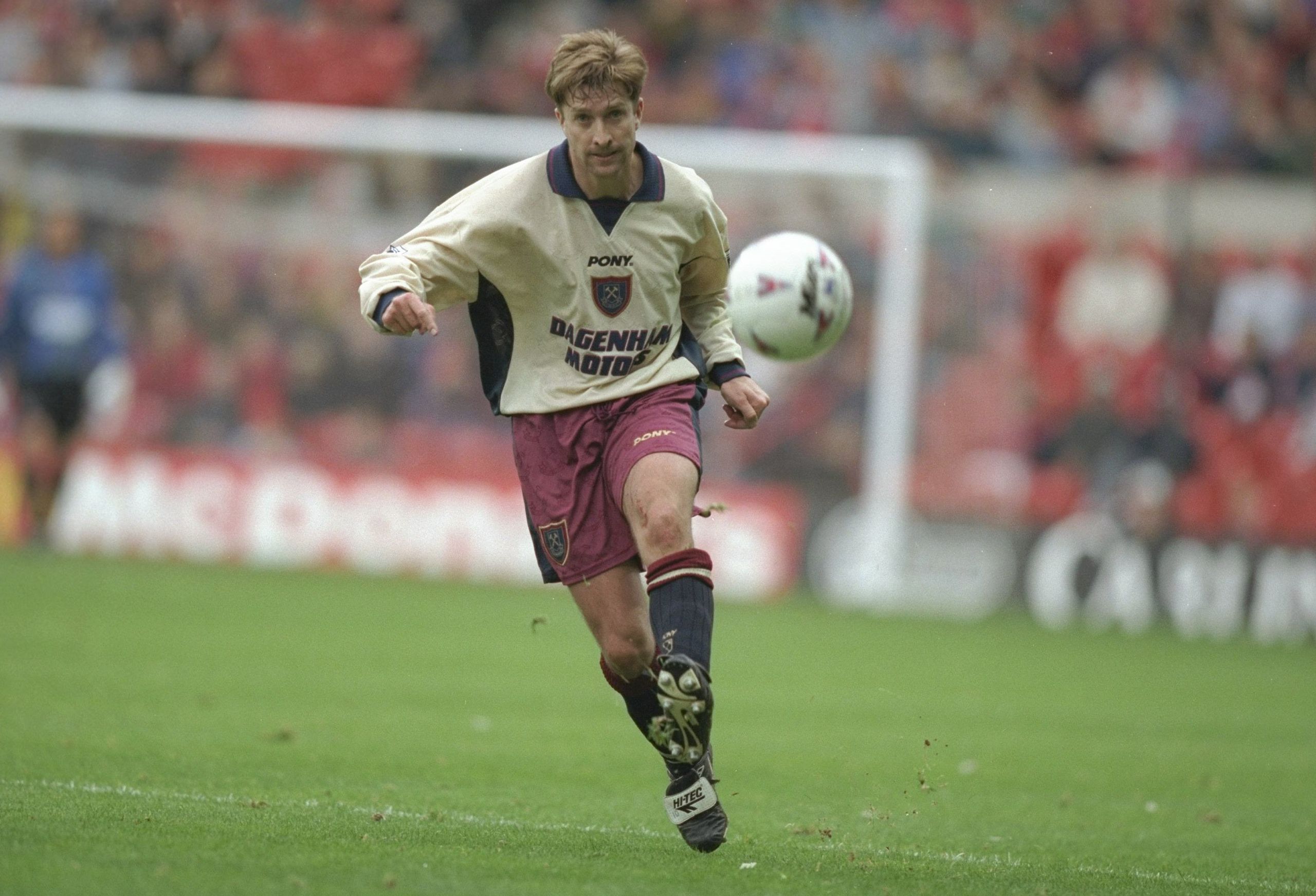Former Tottenham player John Moncur reveals the one player no one ...