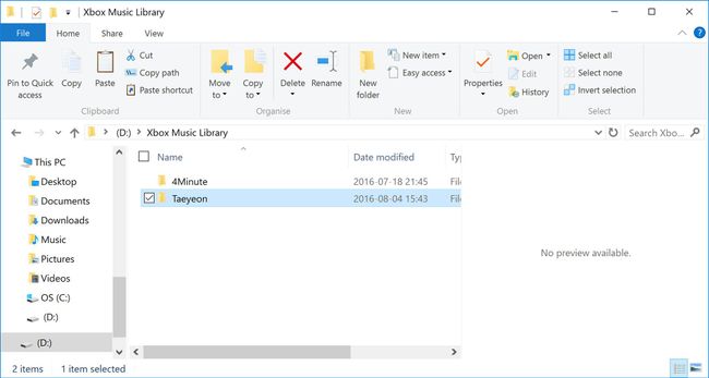 How to play music from a USB drive on Xbox One using Simple Background ...