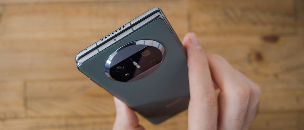 Huawei Mate X3 review: a first-class foldable with a sky-high price ...