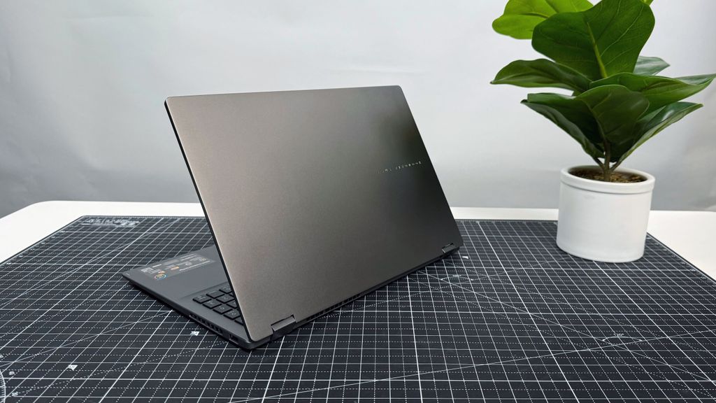 Best 2-in-1 laptops in 2025: 6 tested and reviewed picks | Laptop Mag