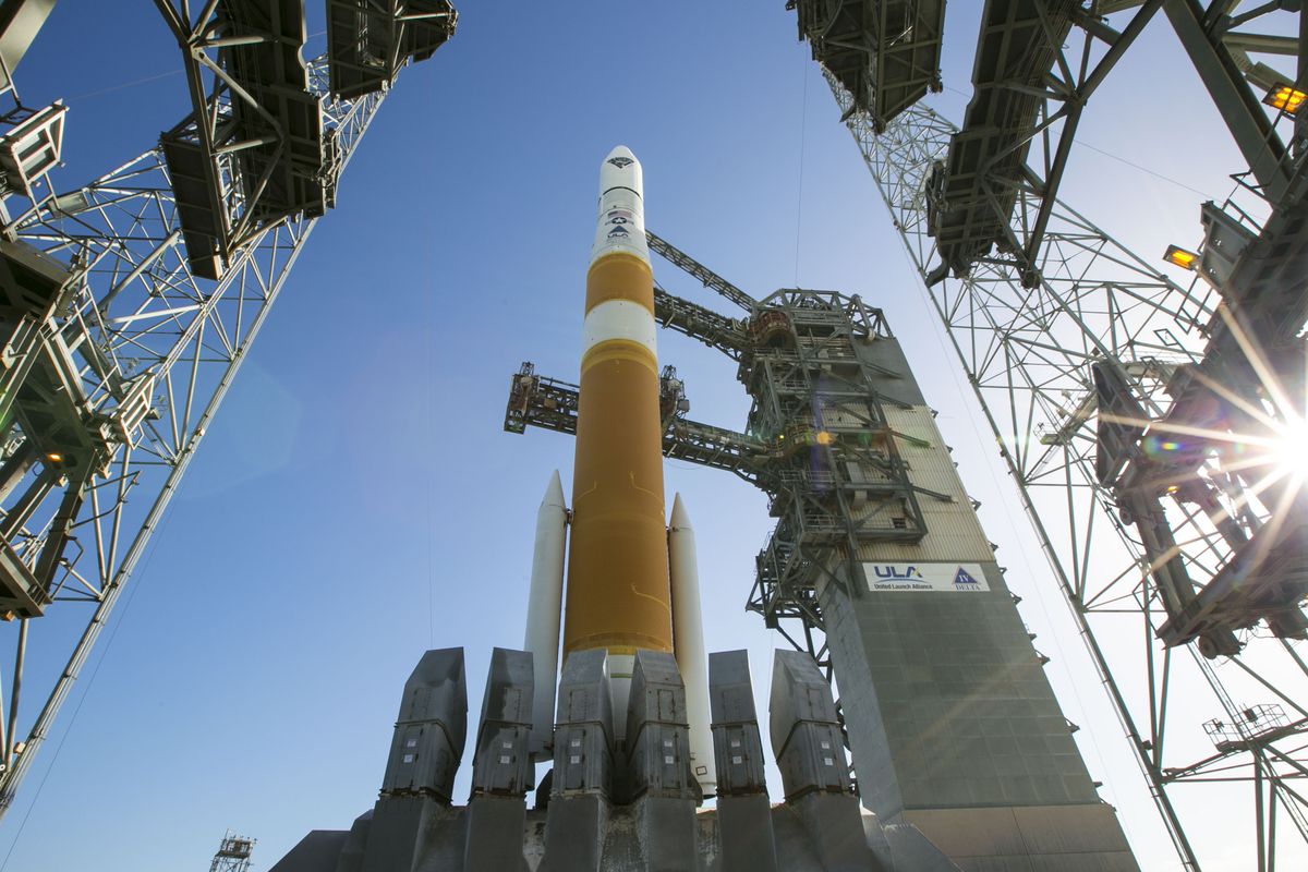 Photos: Air Force Launches 2 GSSAP Surveillance Satellites | Space