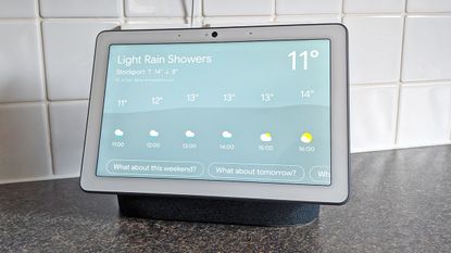 Google Nest Hub Max review: Google's best smart home device yet, and a ...