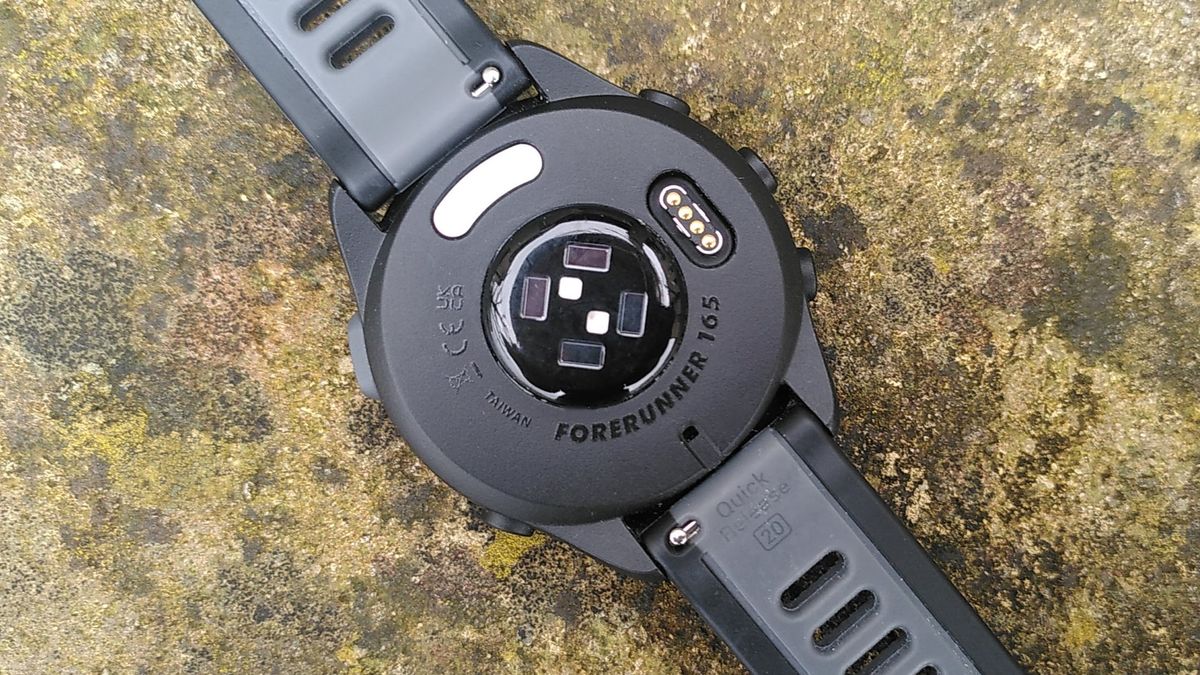 Garmin Forerunner 165 review: a bright and beautiful beginner's running ...
