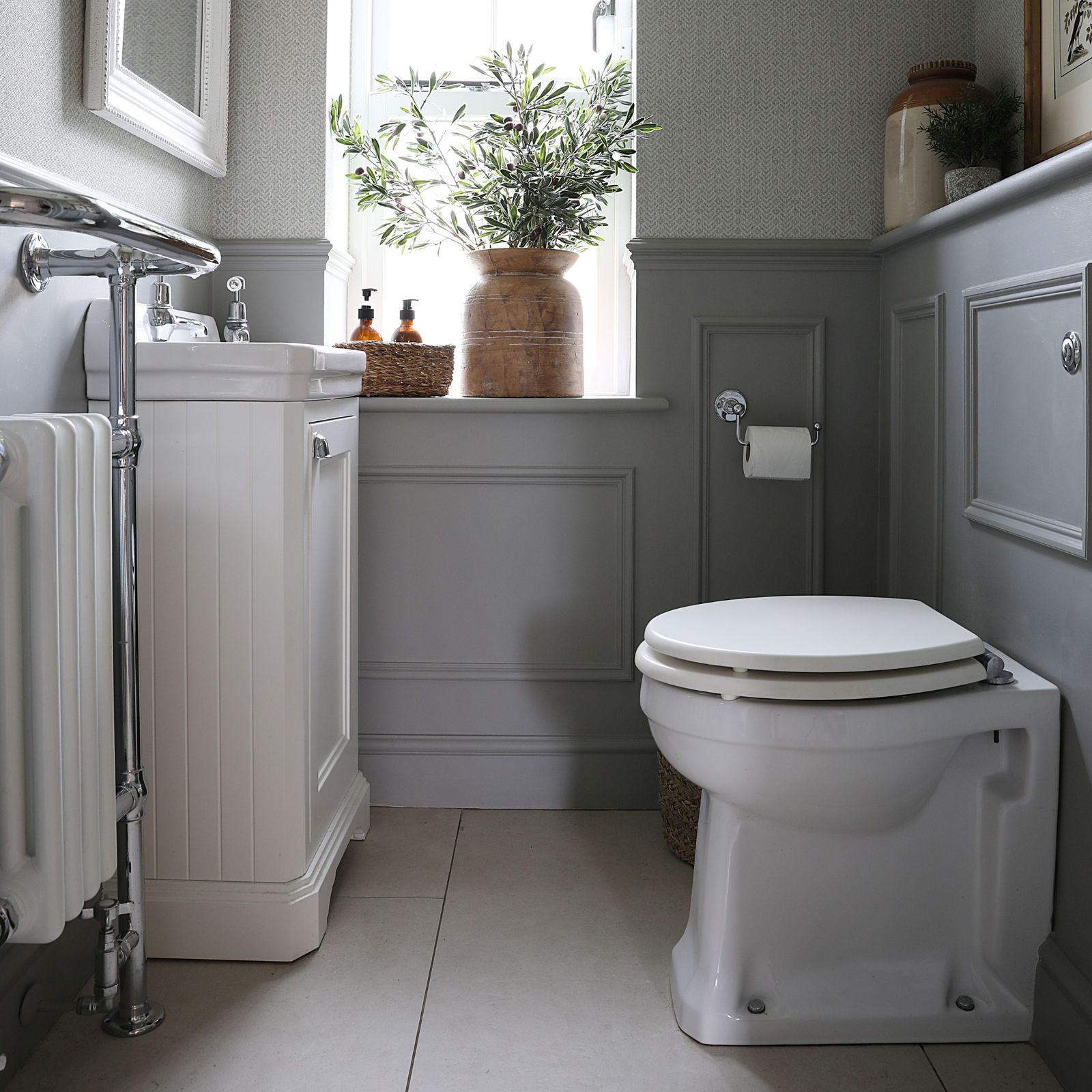How to prevent condensation from forming on your toilet cistern | Ideal ...