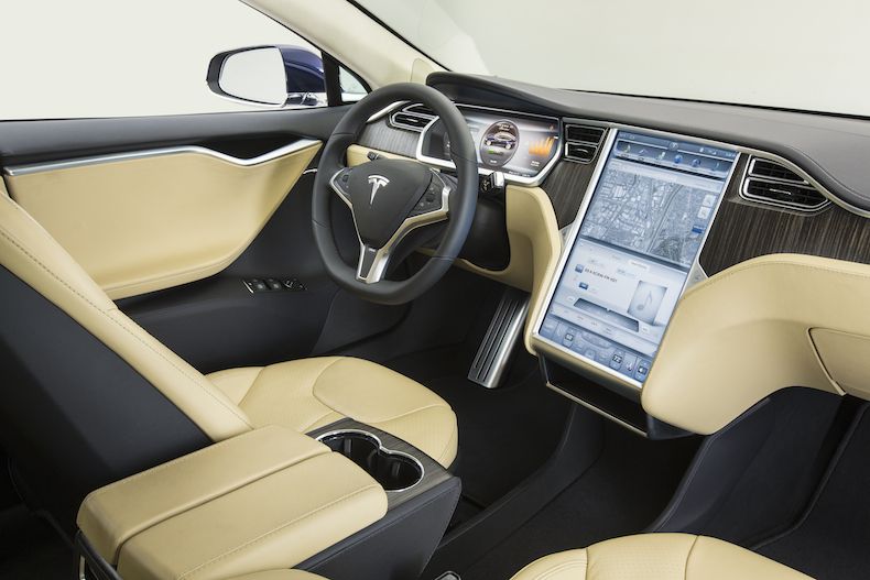 How Tesla developed the in-car audio system for the Model S saloon ...