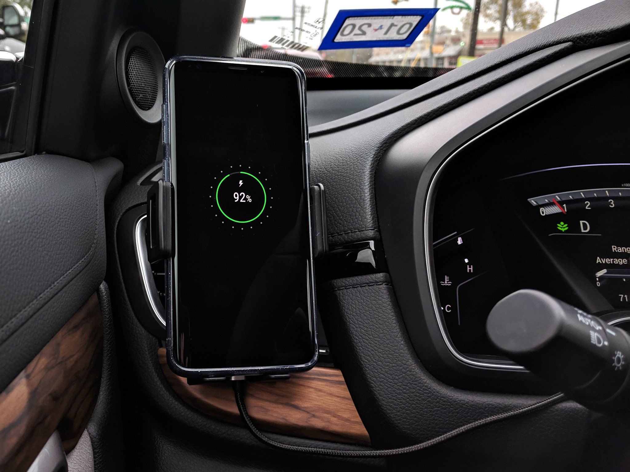 Bolt Smart Automatic Car Mount review: An energizing new take on car ...