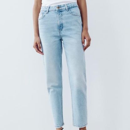 Alex Jones’s light wash jeans and shirt is our new go-to outfit | Woman ...