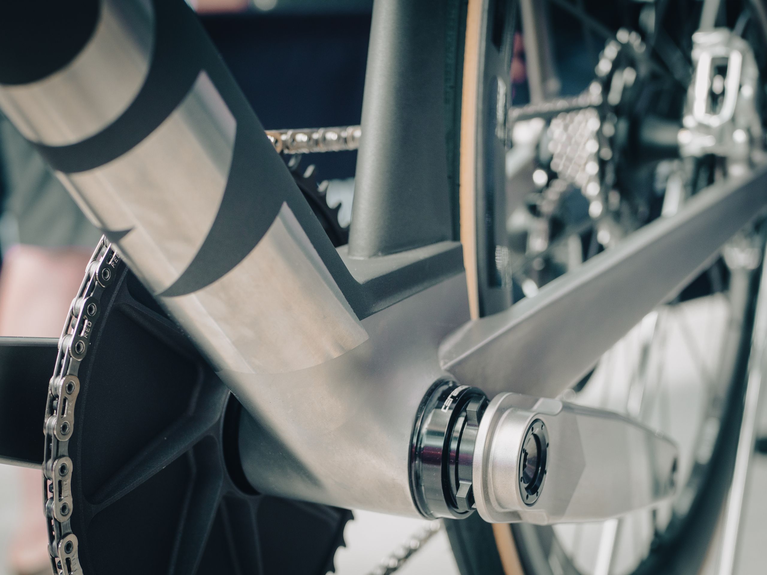 Unbound Tech Gallery Part 1: Disc wheels, five new bikes, strange two ...