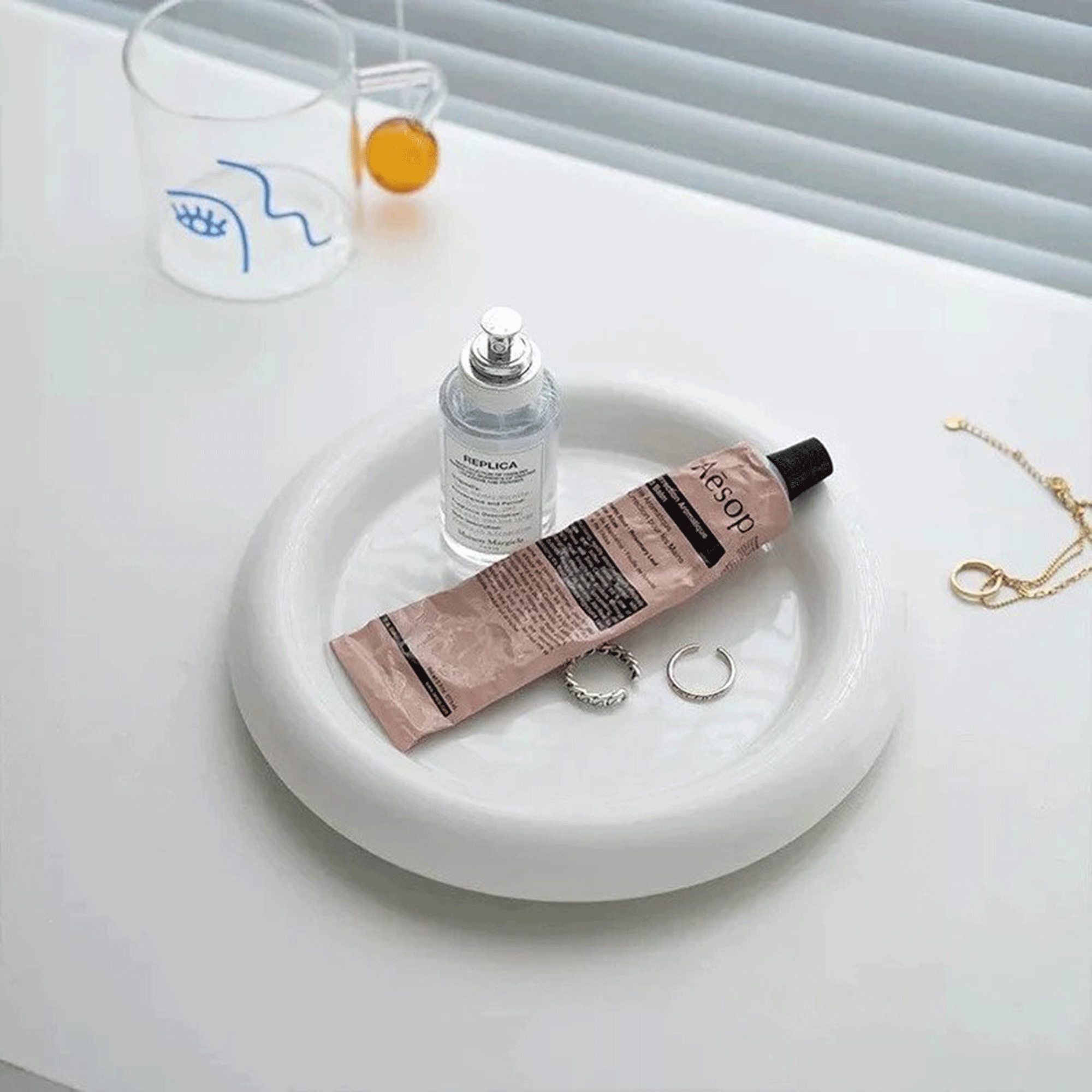 'Bubble plates': where to find this trending item | Ideal Home