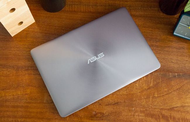 Asus ZenBook UX330UA (2017, 8th Gen): Full Review and Benchmarks ...