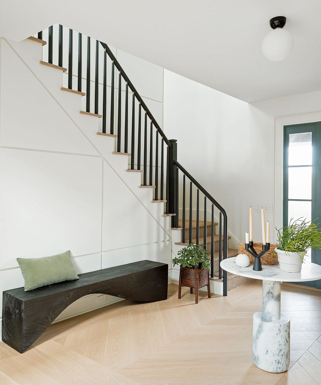 Narrow entryway ideas: 10 expert ways to make a long space seem wider ...