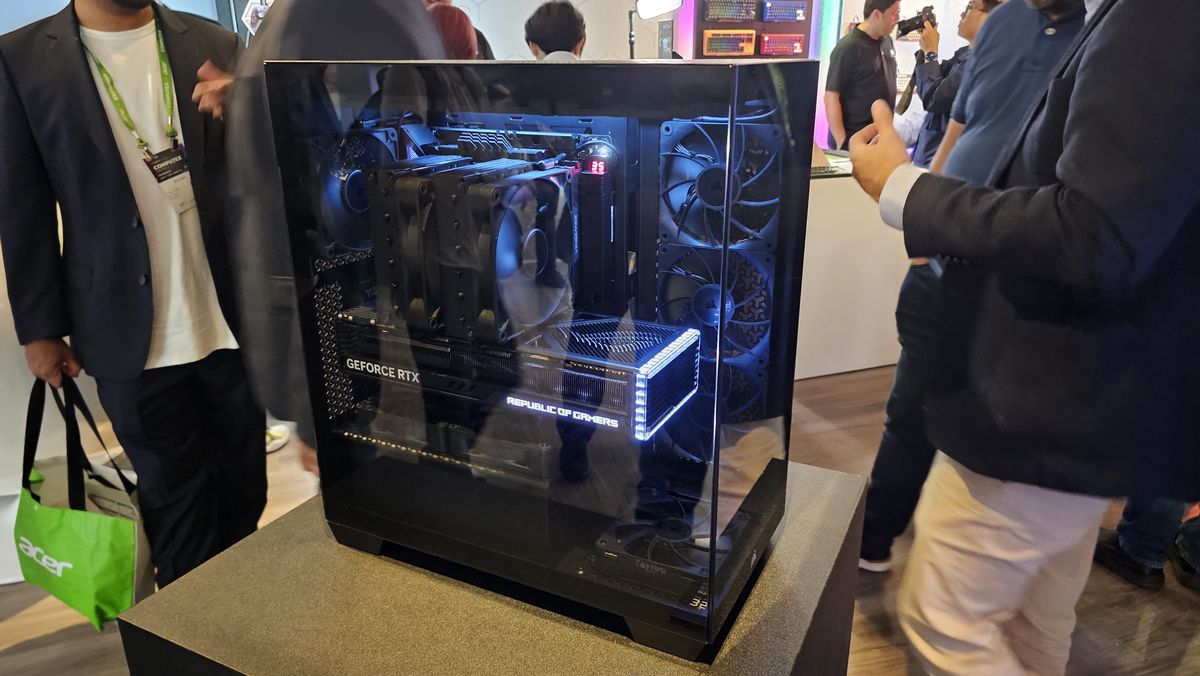 Corsair launches its largest case ever — Obsidian 9000D can fit two ...