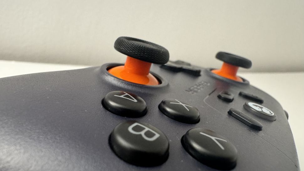 GameSir Nova Lite controller review | PC Gamer