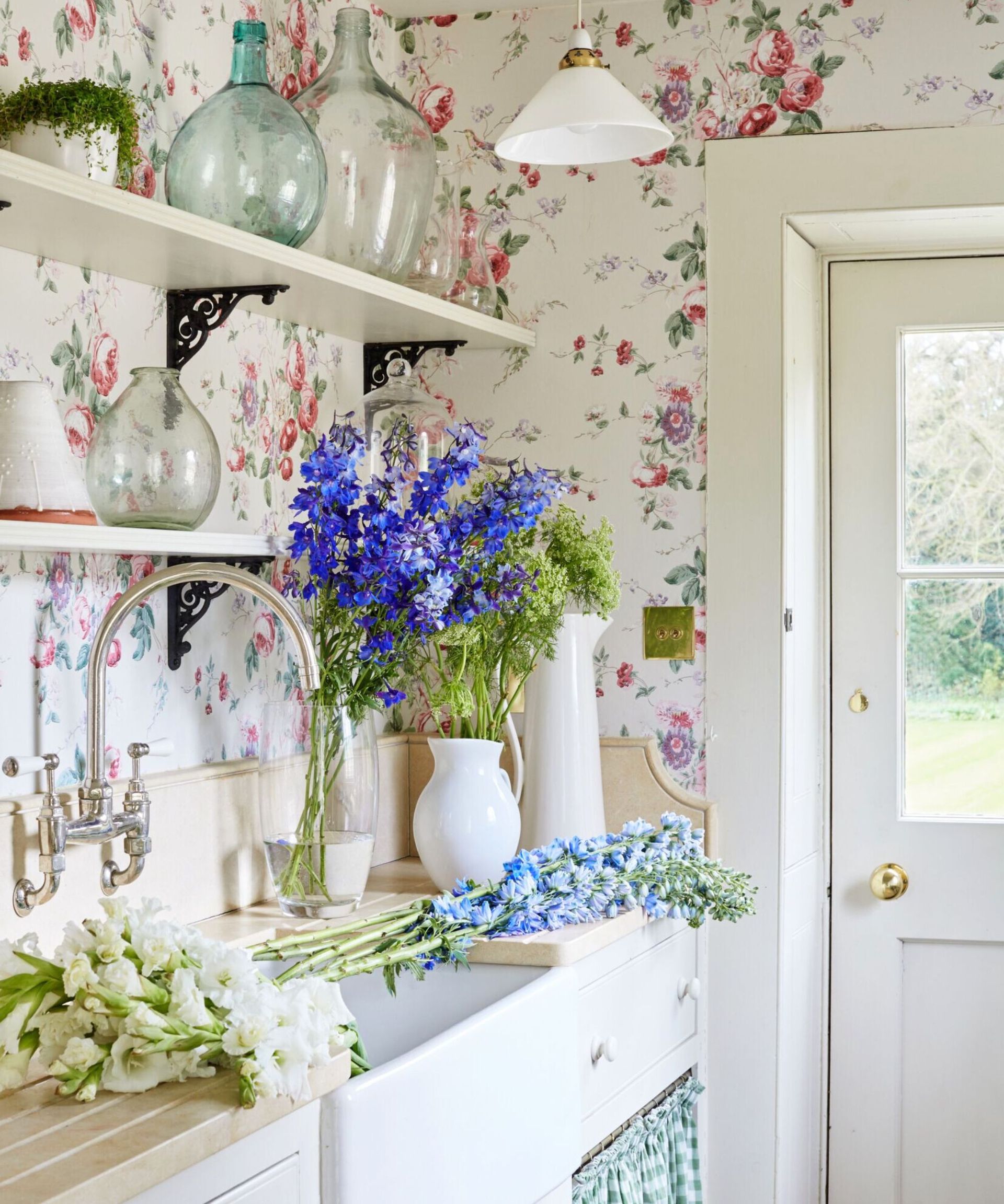 8 dreamy flower room ideas | Homes and Gardens