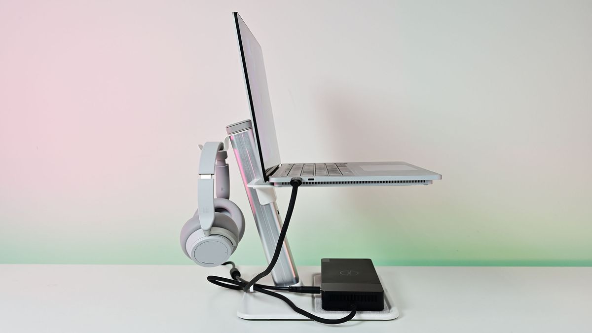 Kensington SmartView Organizing Laptop Riser review: Make your Surface ...