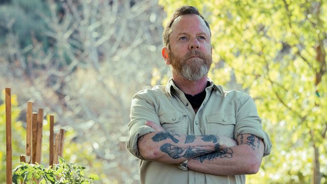 Meet The Contractor cast: who's who in the thriller on Netflix | What ...