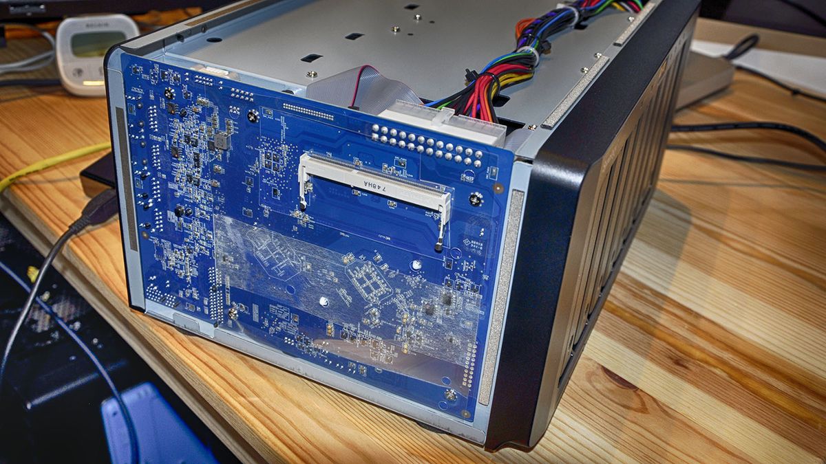 Performance - Synology DiskStation DS1817 review - Page 2 | TechRadar