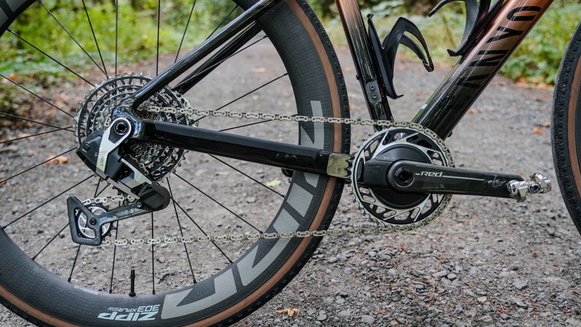 SRAM's new Red XPLR AXS groupset: More gears, lightweight, bombproof ...